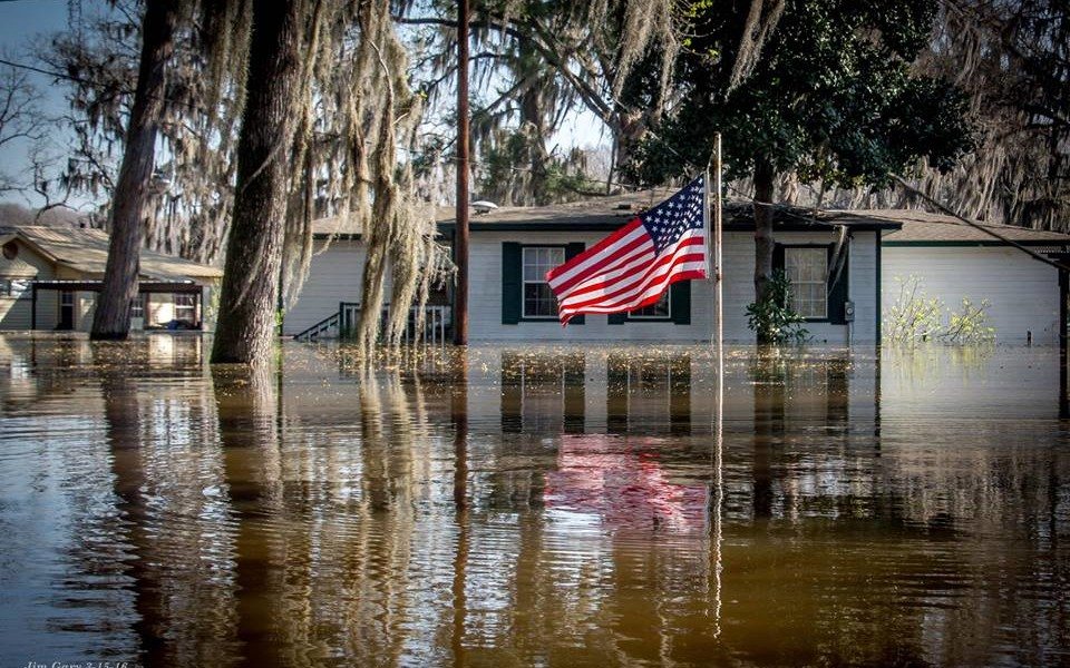 Photo Essay: Flooding in Uncertain, Texas