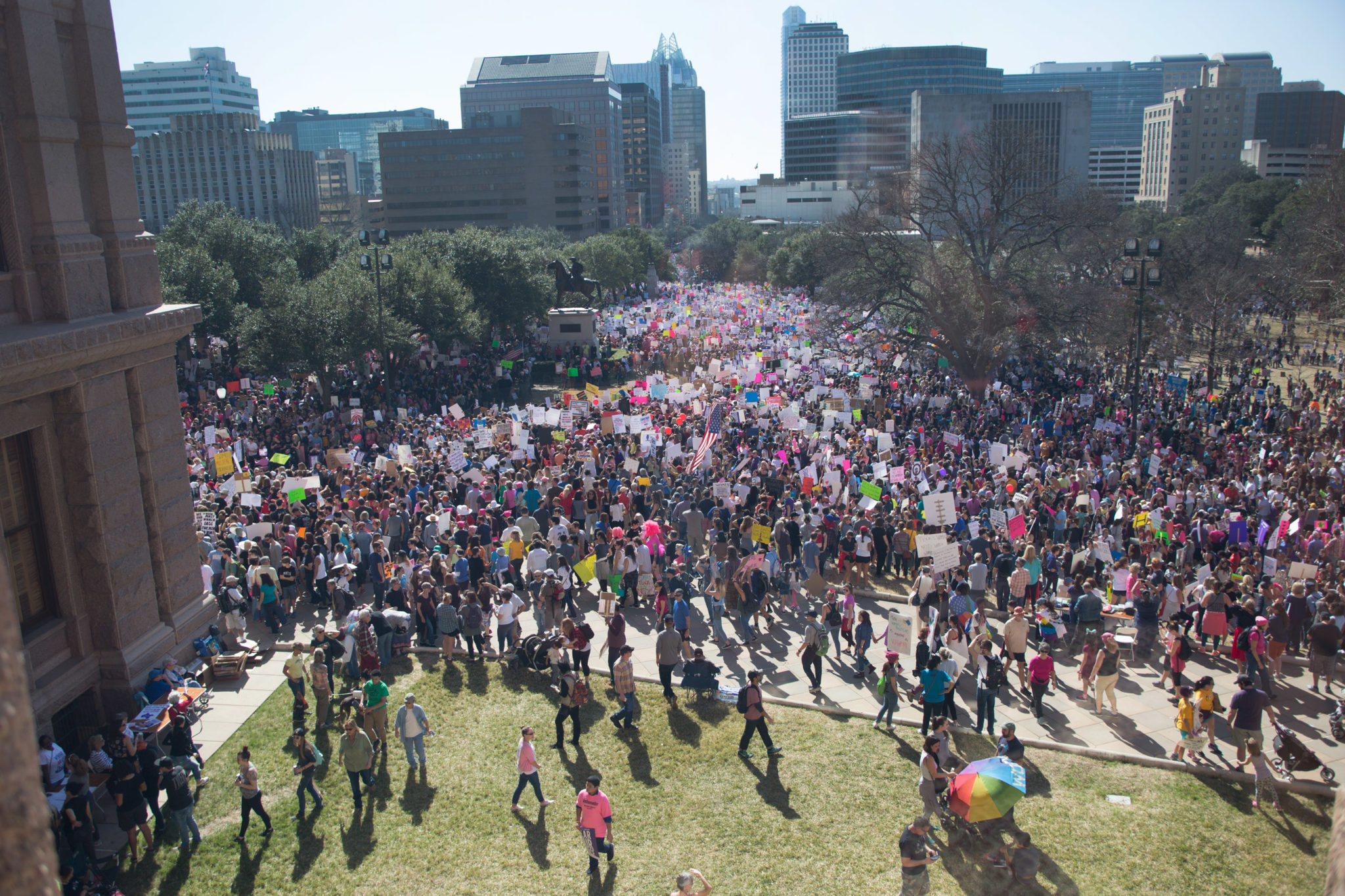 Up To 50,000 Gather in Austin for Women's March