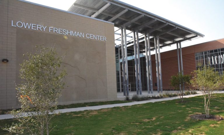 Advocates and Families Point to Anti-Palestinian Biases in Texas Curricula