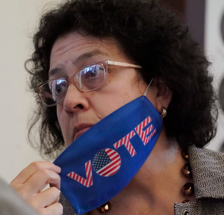 Tense Runoff Election Pits Old Austin Versus New