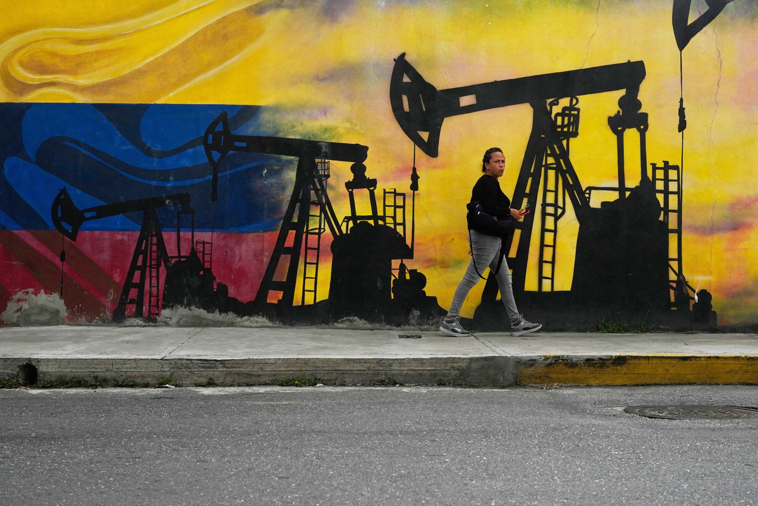 Why Houston Oil Majors Are Hesitant to Go All In on Venezuela
